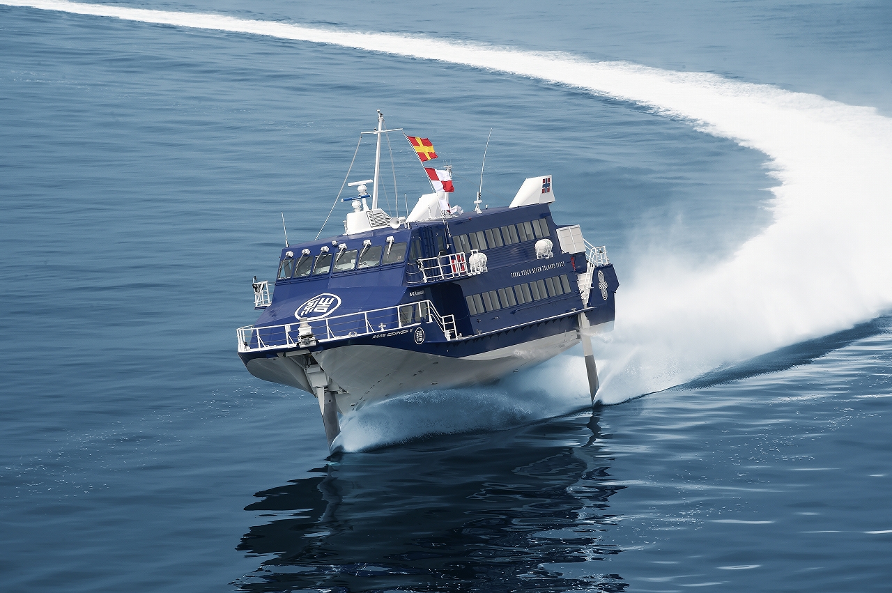 東海汽船の超高速旅客船（川崎ジェットフォイル）「セブンアイランド結」竣工 | 世界の艦船